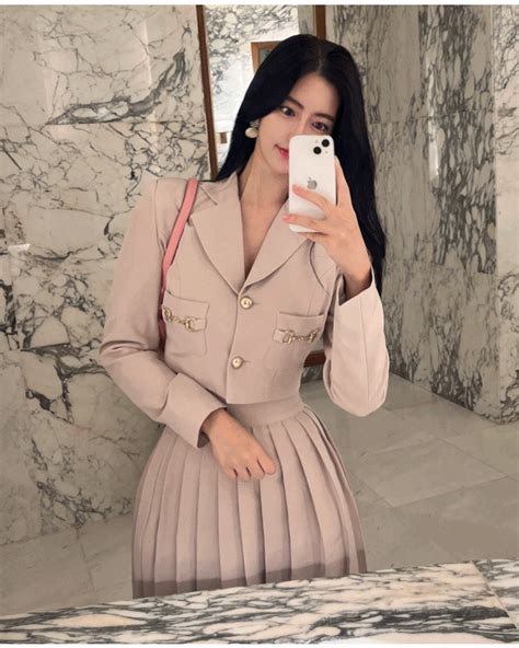 당일투피스set 하이퀄리티 고급무드 크롭 자켓 스커트 세트 숏자켓 플리츠 스커트 주름sk 백화점 퀄리티 가을신상 데이트룩 여친룩 출근룩 하객룩 2color 에이블리