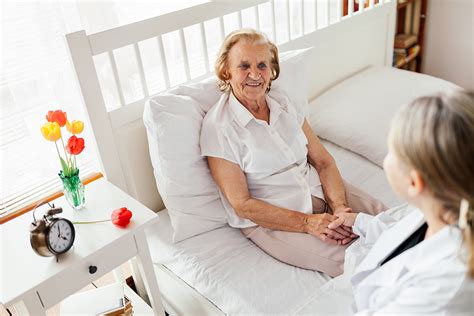 How Our Caregivers Make Kenwood Different Kenwood Care