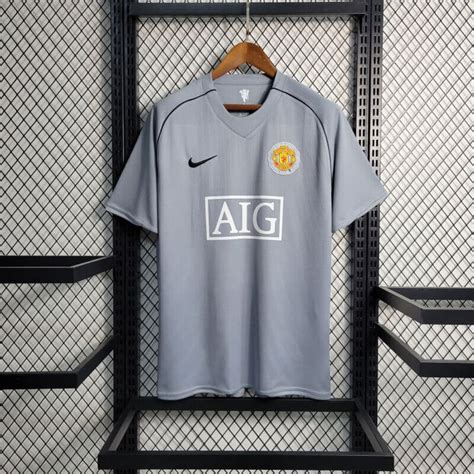 Manchester United 07 08 Gray Goalkeeper Retro Jersey Zorrojersey