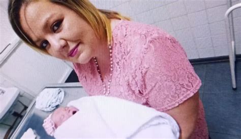 Insameling Vir Baba Bella Krap Ou Wonde Oop Vaalweekblad