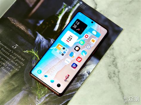 Vivo X80 Pro开箱：影像旗舰再升级 原创新浪众测