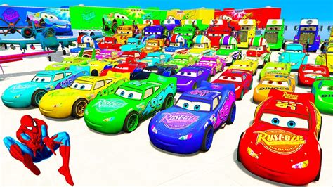 SPIDERMAN McQueen DOUBLE Ramp Challenge JUMP SUPERHERO HULK IronMan