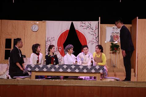 2015级表演班毕业大戏《结婚》圆满落幕