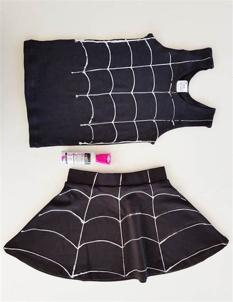 How To Make A No Sew Disney Vampirina Costume Now Thats Peachy