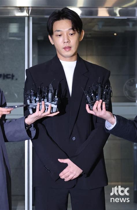 마약혐의 유아인 12시간 조사 끝 깊이 반성 일탈 합리화 했다 Jtbc 뉴스