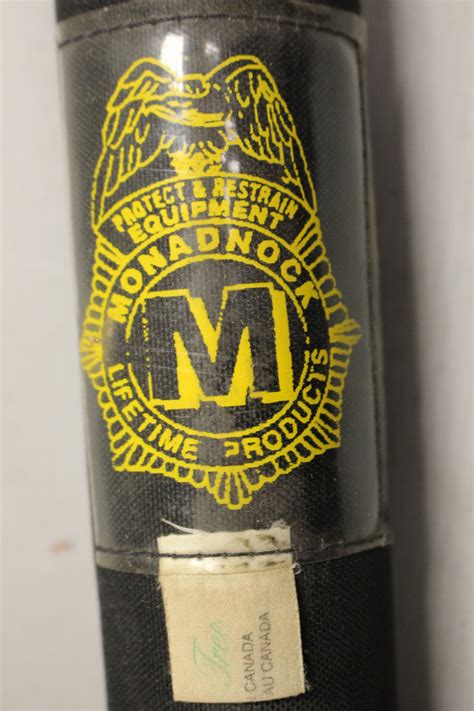 Oversized Lightweight Steel Alloy Hinge Handcuffs Defense Technology