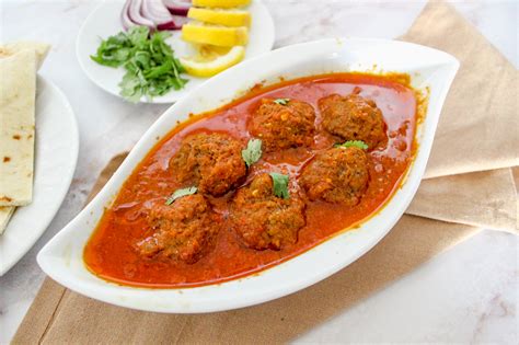 Kofta Curry Pakistani Beef Meatball Curry