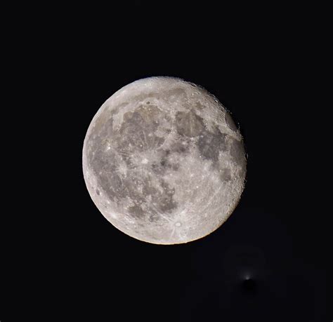 Last Nights Full Moon I Went Out Last Night To Catch The Full Moon