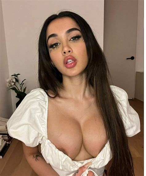 Shes Beautiful Swallowgoddess