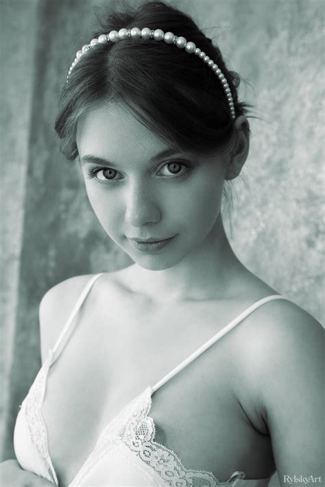 Siya In Portraits By Rylsky Art Erotic Beauties