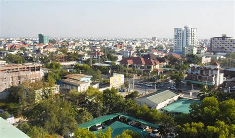 မန္တလေးမြို့တွင် နေအိမ်ရှေ့ရှိ ရေမြောင်းကို ကျော်လွန်၍ ကျူးကျော်ဆောင်ရ