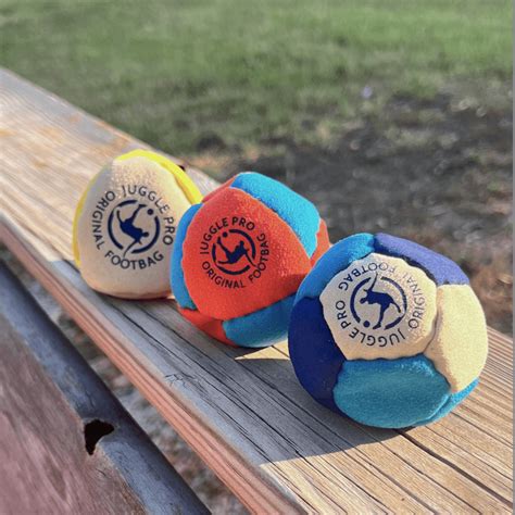 3 Footbags Hacky Sack Original Jugglepro