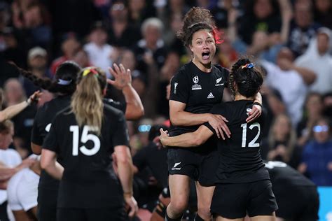 Womens Rugby World Cup 2022 Ruby Tui Interview Crowd Singing Video