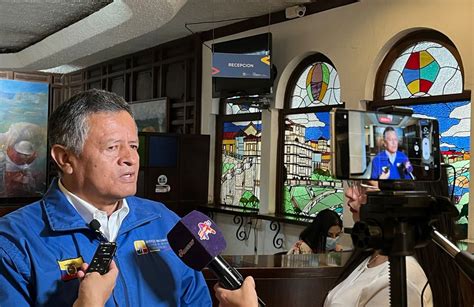 Riesgos Ecuador on Twitter Entrevista Desde la Coordinación zonal