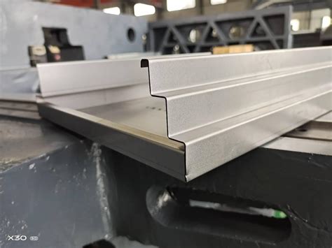 Cnc Panel Bending Machine With Automatic Controller And High Effective Raymax Videos