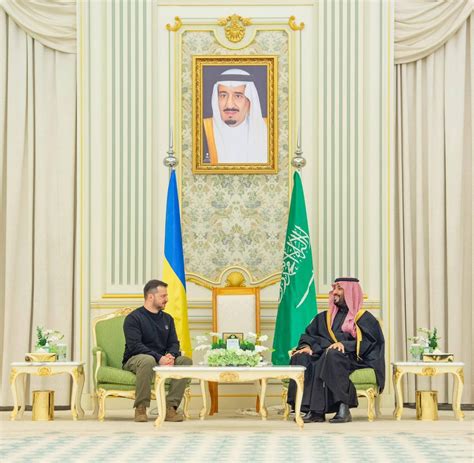مباحثات سعودية أوكرانية تتناول قمة السلام العالمية