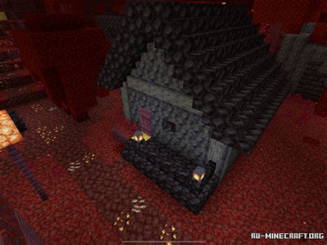 Скачать Crimson Forest Village для Minecraft Pe