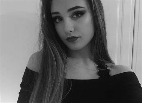 Drop Dead Gorgeous Scrolller