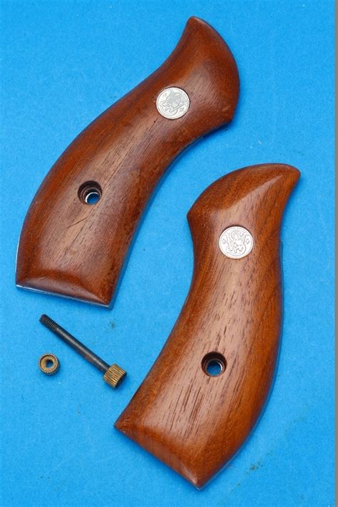 Yahoo オークション S＆w Kフレイム用 木製グリップ D996