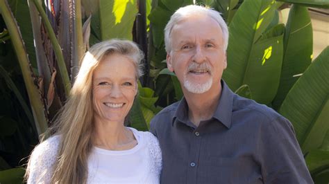 James Cameron Met His Wife Suzy Amis On The Set Of Titanic