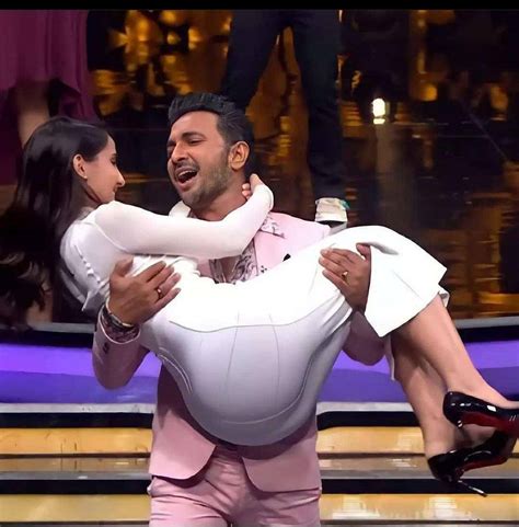 This Curve Has A Mathematical Equation Scrolller