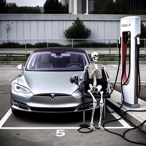 27 Hilarious Electric Car Memes That Will Charge Up Your Day 🚗⚡