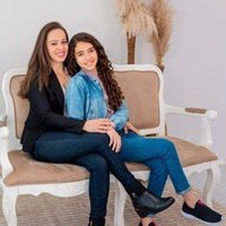 Tati Ferreira Ferreiradelimatatiane Threads Say More