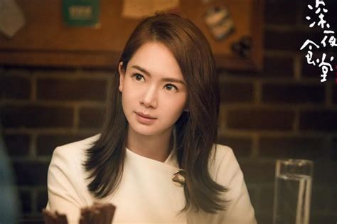 孩子走丢五年戚薇深夜食堂演单亲妈妈变憔悴