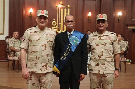 الجيش الثانى الميدانى ينظم إحتفالية لتكريم أسر الشهداء ومصابى العمليات