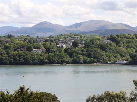 Brynteg Cottage Menai Bridge Isle Of Anglesey Wales Cottages For
