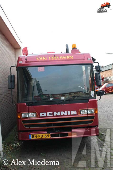 De Dennis Van Van Leeuwen Alex Miedema