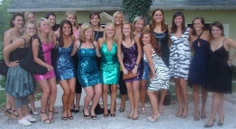 How Many Nipple Slips Can You Count Picture Ebaums World