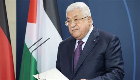 عباس يلغي دفع المخصصات المالية لعائلات الأسرى والقتلى والجرحى