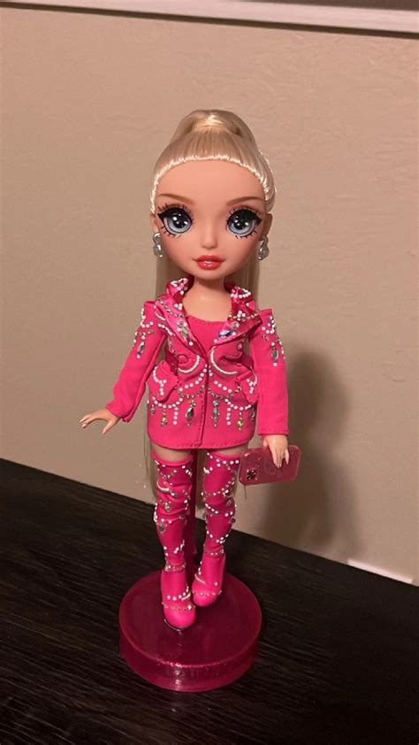 Rainbow High Paris Hilton Collector Doll Cute Dolls