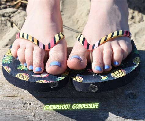 Right Before I Let Him Cum On My Flip Flops Right On The Beach R FlipFlopsPorn