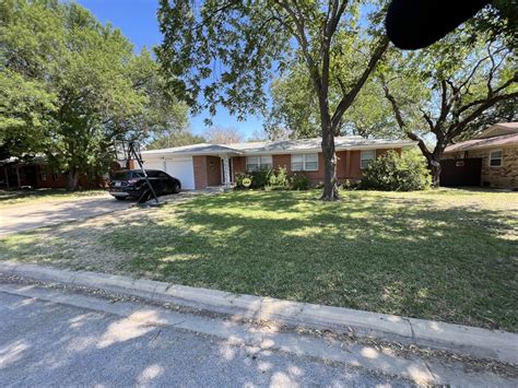 4124 Morgan Cir North Richland Hills Tx 76180 Loopnet