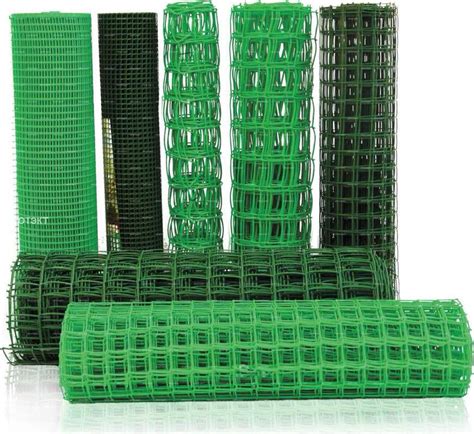 Square Plastic Netting Rolls In Black And Green Color Artofit