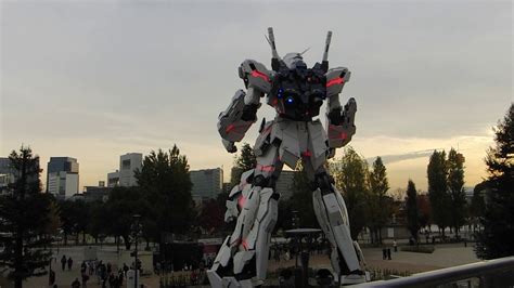 お台場 実物大ユニコーンガンダム像の周りを お散歩 昼 Youtube
