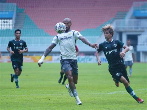 david da silva senang tampil moncer di putaran pertama liga liga olahraga