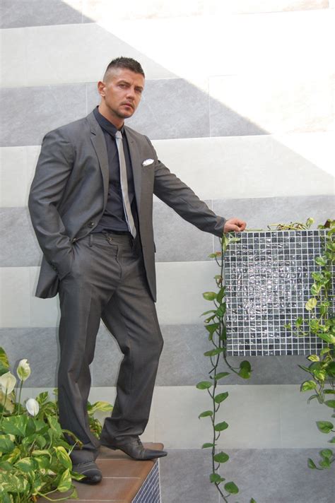 Brutos Eros Goran