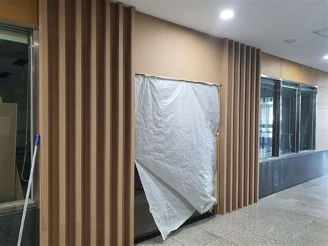 북카페 같은 휴게실 로비 공간 인테리어 디자인 공사현장 사무실인테리어 공사 전문업체 Home Home Decor Decor