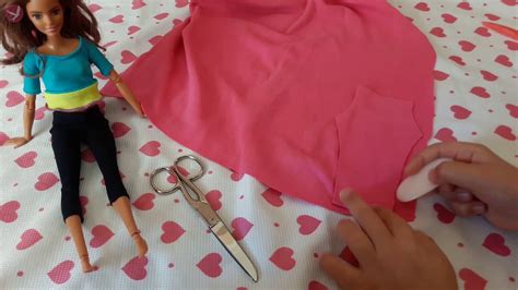 Barbie Kıyafet Dikimi Giysi Yapımı Kendi Kıyafetimizi Dikiyoruz YouTube