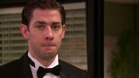 Pin By Hoda On Jim Halpert Dwight Jim Halpert Classy