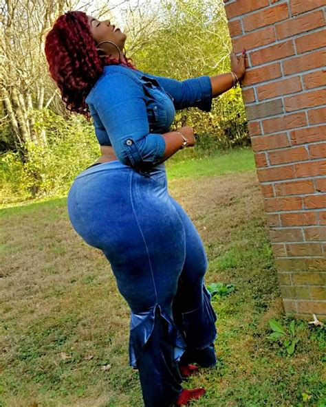 Issa Adventure 😃 Swipe To See Big Girl Fashion Curvy Woman Most