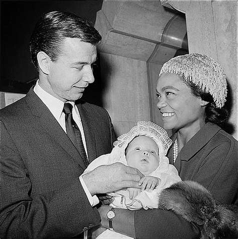 Eartha Kitt Dies At 81