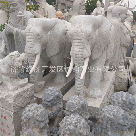 石雕大象厂家 汉白玉花岗岩青石雕大象雕塑 公司别墅门口摆放石象 阿里巴巴