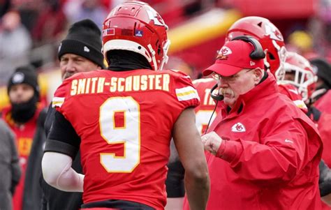Chiefs Wr Juju Smith Schuster Discusses Potentially Playing In The