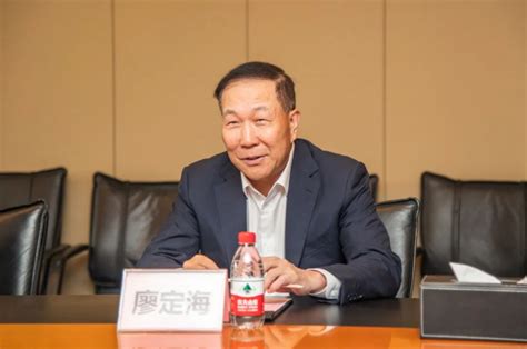中国测绘科学研究院燕琴院长一行莅临中海达调研交流 中海达测绘