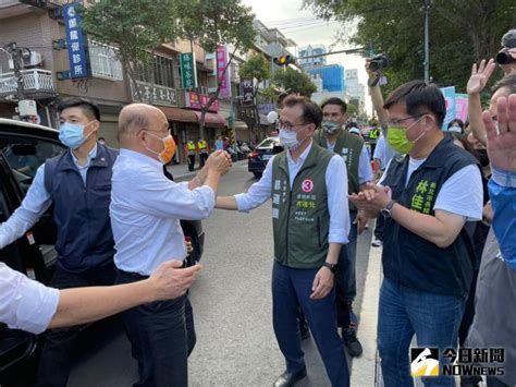 拚到沒聲！林佳龍、鄭運鵬聚鶯歌 蘇貞昌自嘲燒聲3人組 Beanfun