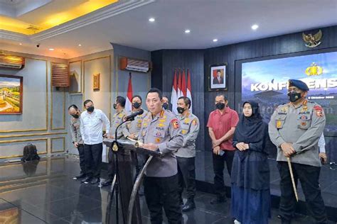 Kapolri Beri Sinyal Tersangka Tragedi Kanjuruhan Bisa Bertambah